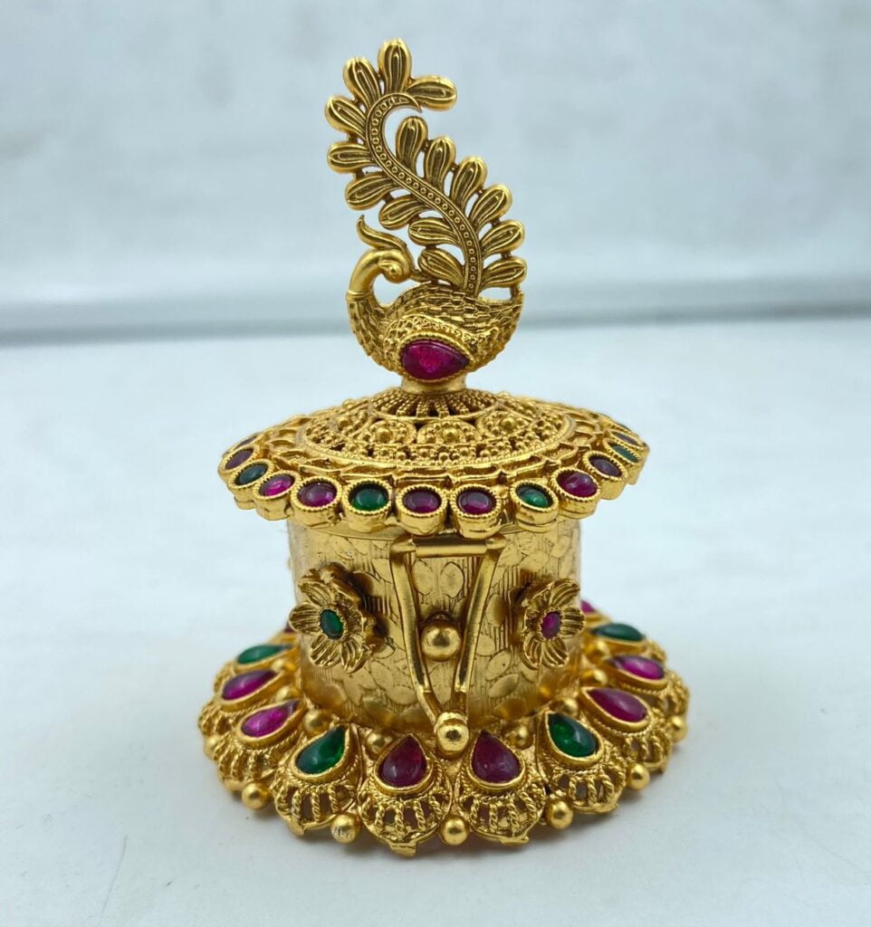 Traditional Design Brass Antique Kumkum Box, Premium Quality, Sindoor ...