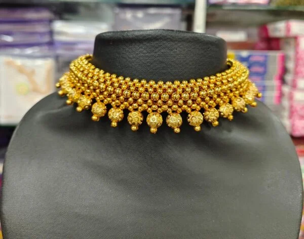Maharashtrian choker necklace store