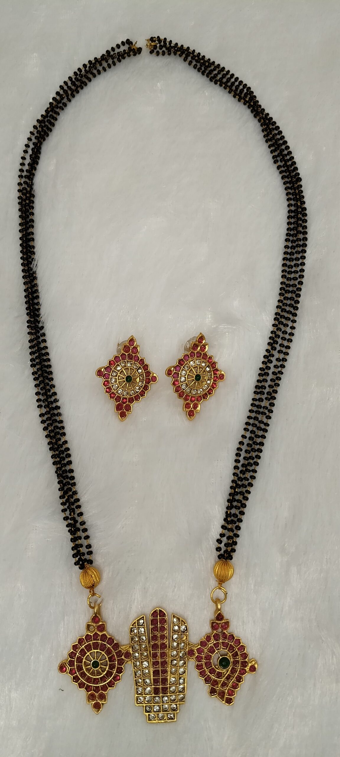 Divine Shankh Chakra Namam Pendant Mangalsutra Mala with Matching Stud ...